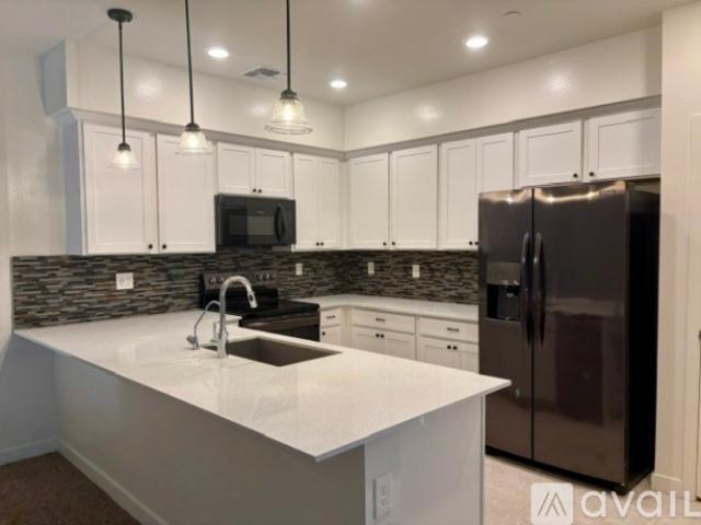 2 BR, 2 BA Apartment 2748 S Cavlier Drive Unit 103, Unit 103, Gilbert, AZ 85295