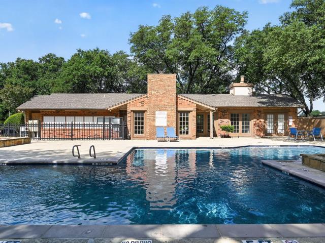2 BR, 2 BA Apartment 2750 E Trinity Mills Rd Unit 1604, Carrollton, TX 75006