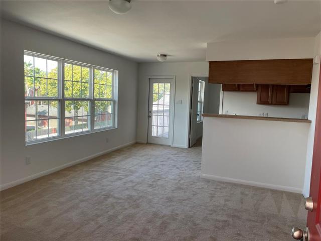 2 BR, 2 BA Apartment 2750 Holly Hall St, Houston, TX 77054