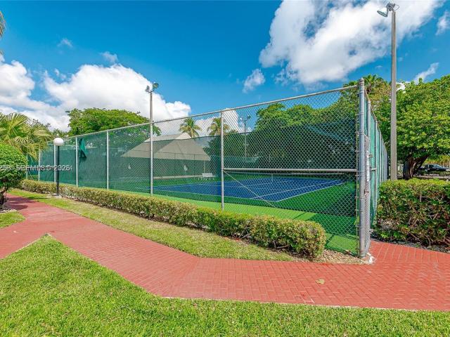 2 BR, 2 BA Apartment 2753 Parkview Drive South, Hallandale Beach, FL 33009