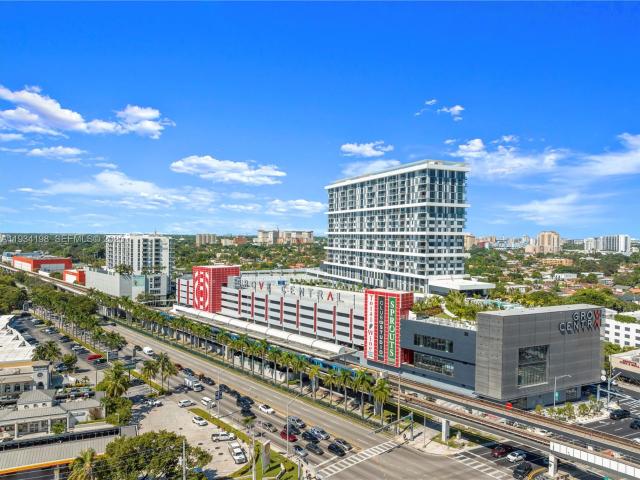 2 BR, 2 BA Apartment 2800 Southwest 27th Terrace, Coconut Grove, FL 33133