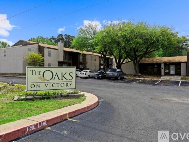 2 BR, 2 BA Apartment 2800 Victory Drive, Unit 102, Marshall, TX 75672