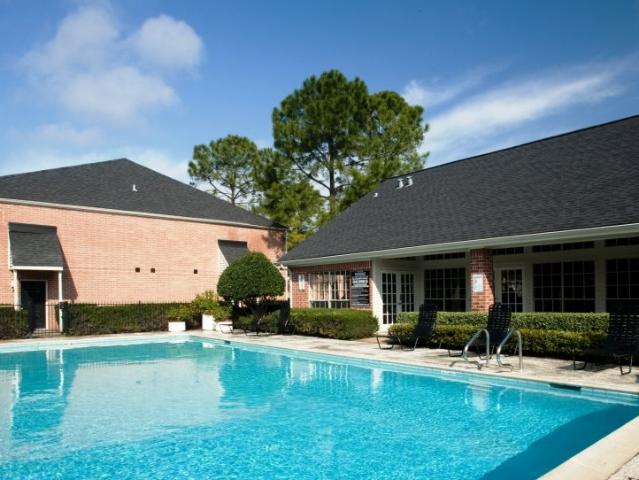 2 BR, 2 BA Apartment 2801 Walnut Bend Ln Unit 067, Houston, TX 77042
