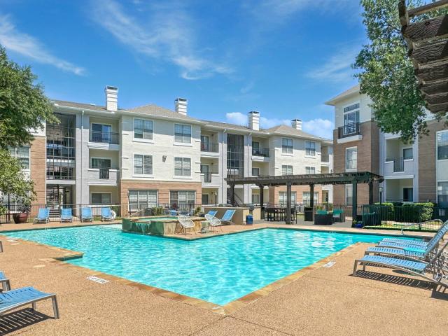 2 BR, 2 BA Apartment 2802 N Carroll Ave Unit 5 5301, Dallas, TX 75204