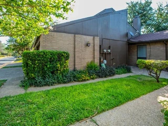 2 BR, 2 BA Apartment 2804 Stewart Drive, Waco, TX 76708