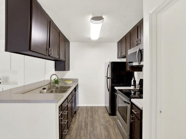 2 BR, 2 BA Apartment 28085 Whites Canyon Road Unit 145, Canyon Country, CA 91351