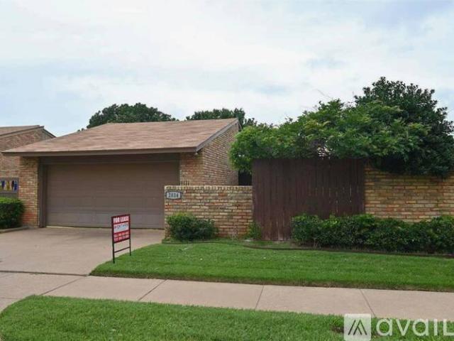 2 BR, 2 BA Apartment 2814 Mill Valley Dr, Wichita Falls, TX 76308