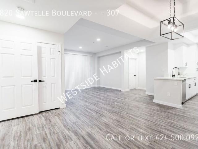 2 BR, 2 BA Apartment 2820 Sawtelle Boulevard, Los Angeles, CA 90064