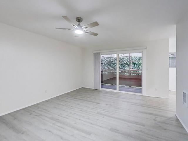 2 BR, 2 BA Apartment 2820 Park Boulevard, Oakland, CA 94610