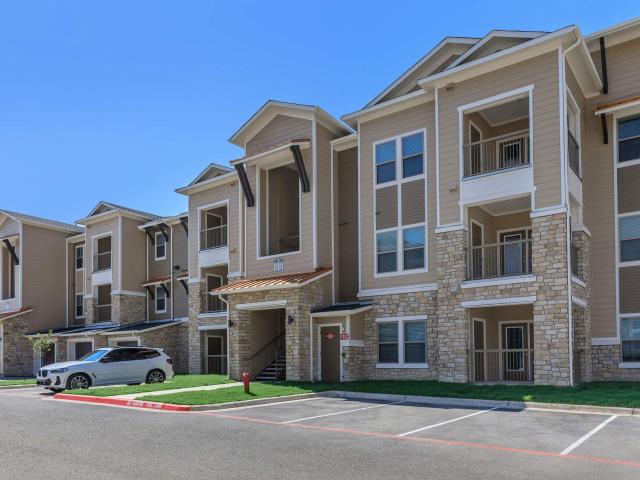 2 BR, 2 BA Apartment 2825 Main St Unit 1431, Buda, TX 78610