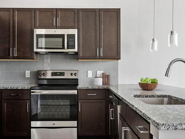 2 BR, 2 BA Apartment 2827 Dunvale Rd Unit 02320, Houston, TX 77063