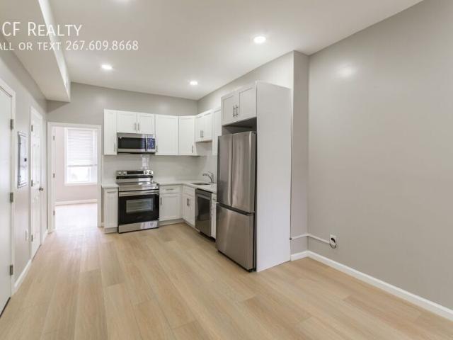 2 BR, 2 BA Apartment 2827 W Girard Avenue, Philadelphia, PA 19130