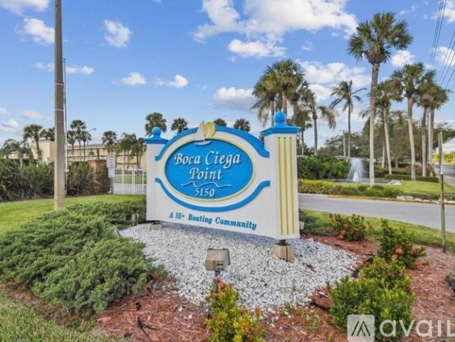 2 BR, 2 BA Apartment 282 Boca Ciega Point Boulevard North, Unit 282 North, St. Petersburg, FL 33708