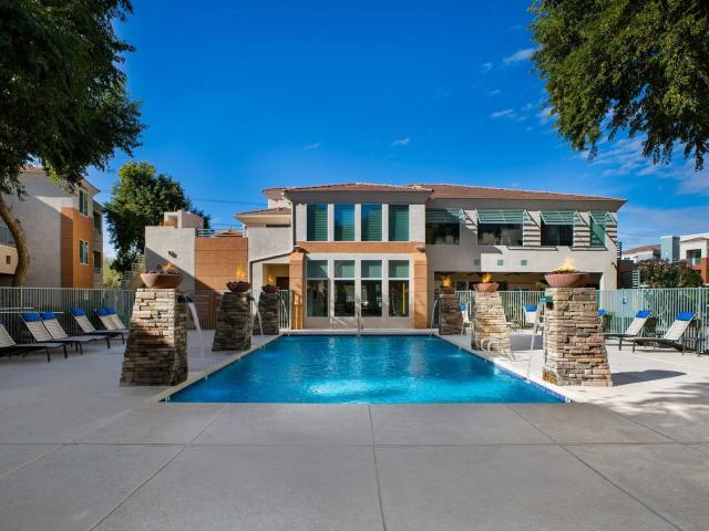 2 BR, 2 BA Apartment 28425 North Black Canyon Highway East Unit 2098, Phoenix, AZ 85085