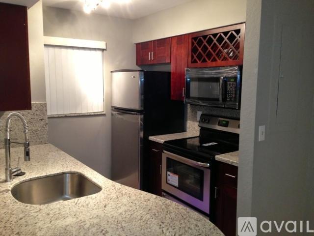 2 BR, 2 BA Apartment 2850 N Oakland Forest Dr, Unit 112, Oakland Park, FL 33309