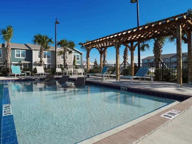 2 BR, 2 BA Apartment 286 Cherry Birch Lane Unit 356, Brooksville, FL 34604