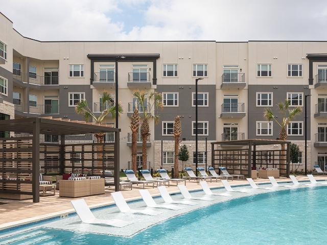 2 BR, 2 BA Apartment 2881 Frontera Dr, Leander, TX 78681