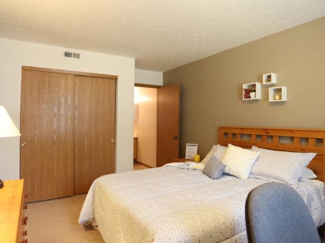 2 BR, 2 BA Apartment 28 Sterling Ridge Dr Unit 65, Delaware, OH 43015