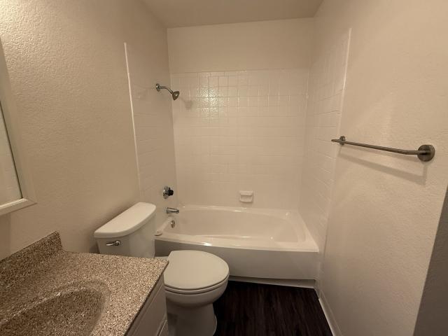 2 BR, 2 BA Apartment 293 Shasta Drive Unit 222, Vacaville, CA 95687