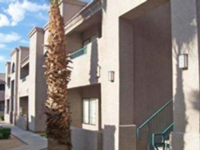 2 BR, 2 BA Apartment 2902 East Fillmore Street, Phoenix, AZ 85008