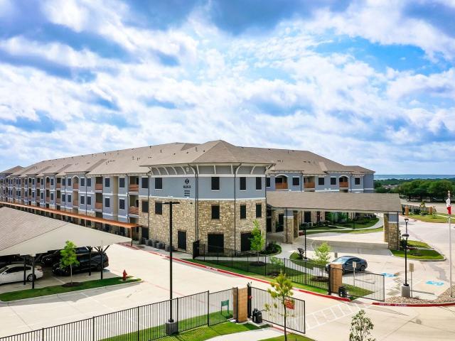 2 BR, 2 BA Apartment 2902 S Beltline Road Unit B315, Grand Prairie, TX 75052