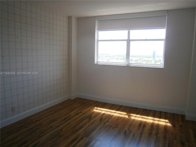 2 BR, 2 BA Apartment 290 174th Street, Sunny Isles Beach, FL 33160