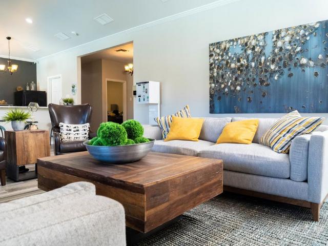 2 BR, 2 BA Apartment 2925 W Normandale St Unit 16100, Fort Worth, TX 76116