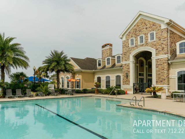 2 BR, 2 BA Apartment 2926 Oak RdÂ, Pearland, TX 77584