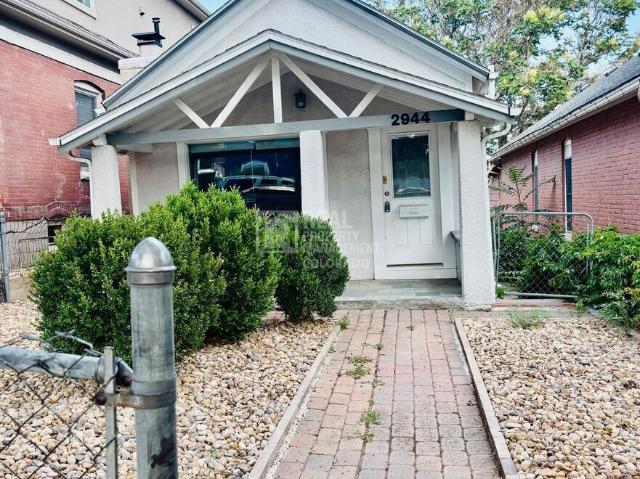 2 BR, 2 BA Apartment 2944 Vallejo St, Denver, CO 80211