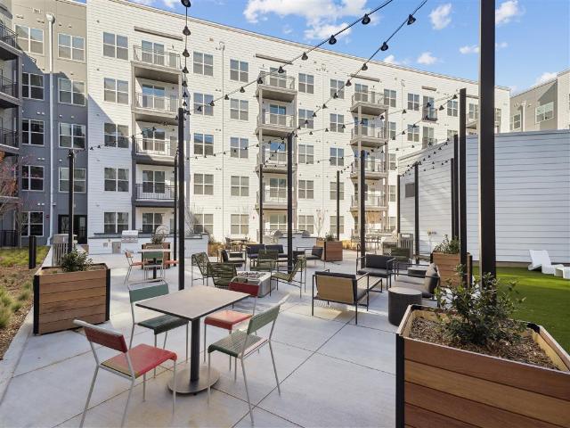 2 BR, 2 BA Apartment 2945 Cumberland Mall SE Unit T 3062, Atlanta, GA 30339
