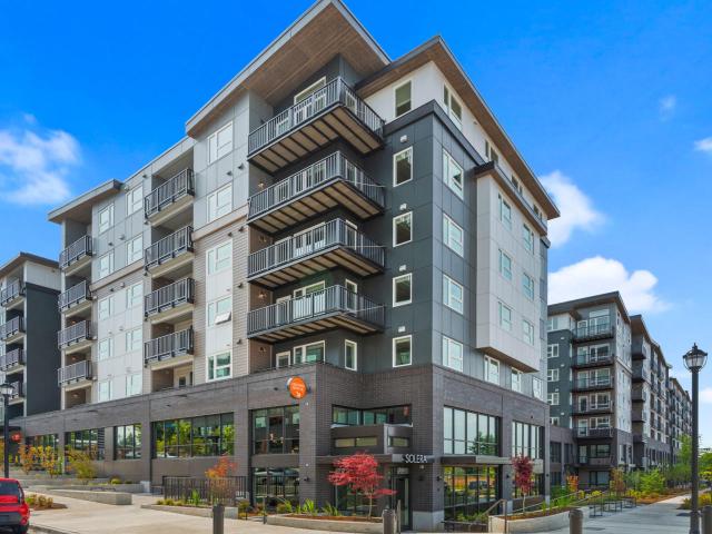 2 BR, 2 BA Apartment 2950 NE 11th St Unit B505, Renton, WA 98056