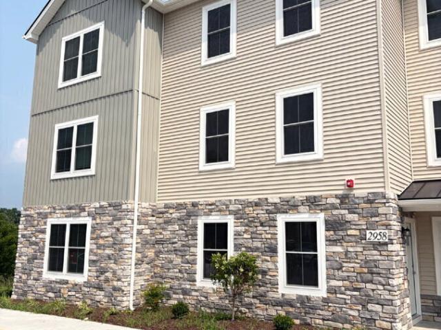 2 BR, 2 BA Apartment 2958 Locust Grove Court, Harrisonburg, VA 22801