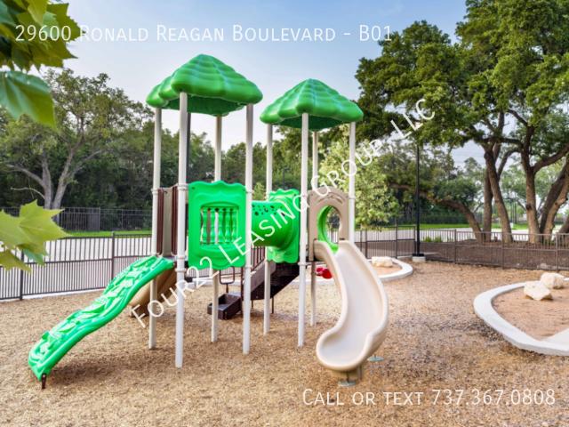 2 BR, 2 BA Apartment 29600 Ronald Reagan Boulevard, Georgetown, TX 78633