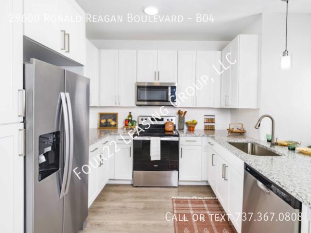 2 BR, 2 BA Apartment 29600 Ronald Reagan Boulevard, Georgetown, TX 78633