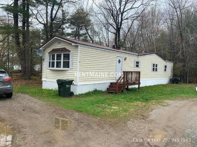 2 BR, 2 BA Apartment 29 Pheasant Hill Mobile Home Park, Milford, ME 04461