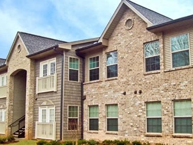 2 BR, 2 BA Apartment 29 Whitehall Commons Lane Unit 145 304, Cleveland, GA 30528
