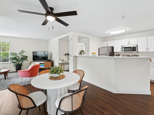 2 BR, 2 BA Apartment 2000 Walnut Ave Unit T207, Fremont, CA 94538