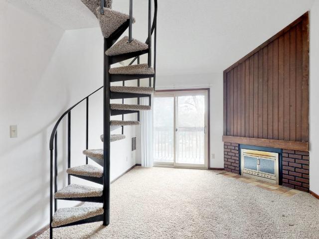 2 BR, 2 BA Apartment 2000 Westown Parkway Unit 82, West Des Moines, IA 50265