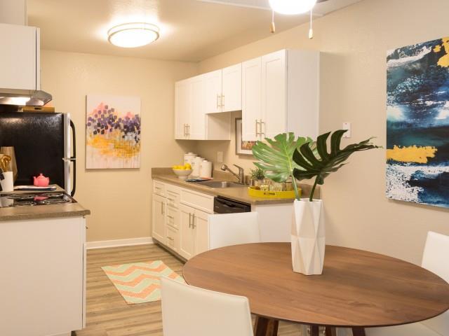 2 BR, 2 BA Apartment 2001 Piner Road Unit 247, Santa Rosa, CA 95403