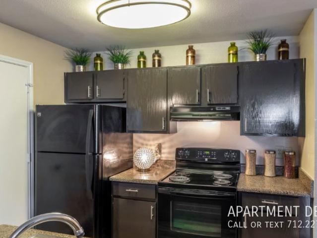2 BR, 2 BA Apartment 2006 Westborough DrÂ, Katy, TX 77449