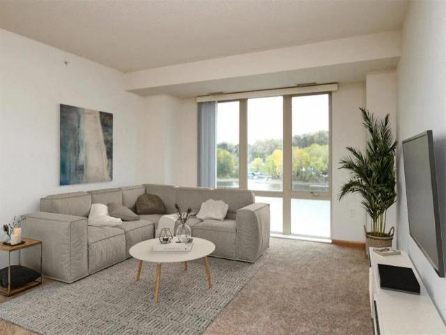 2 BR, 2 BA Apartment 200 Wilkin St Unit 311, Saint Paul, MN 55102