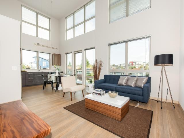 2 BR, 2 BA Apartment 200 Belmont Avenue East, Seattle, WA 98102