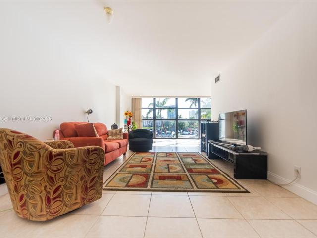 2 BR, 2 BA Apartment 200 Leslie Drive, Hallandale Beach, FL 33009