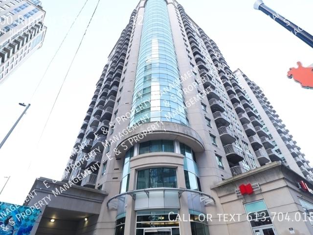 2 BR, 2 BA Apartment 200 Rideau Street K, Ottawa, ON K1N 5Y1