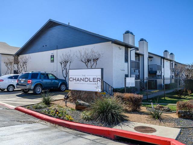 2 BR, 2 BA Apartment 201 W Tarrant Rd Unit 812, Grand Prairie, TX 75050