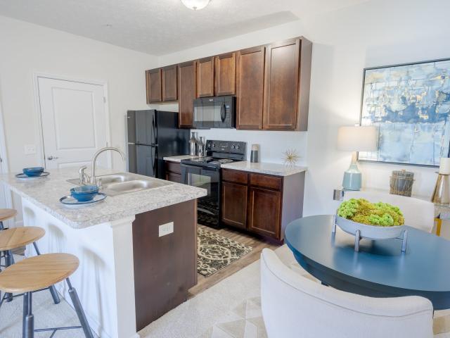 2 BR, 2 BA Apartment 201 Courtright East Road Unit 809, Pickerington, OH 43147