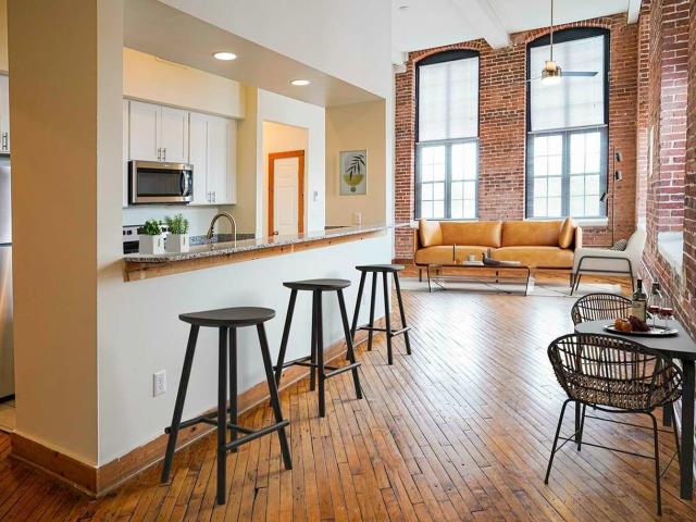 2 BR, 2 BA Apartment 201 North 3rd Street Unit 207, Allentown, PA 18102