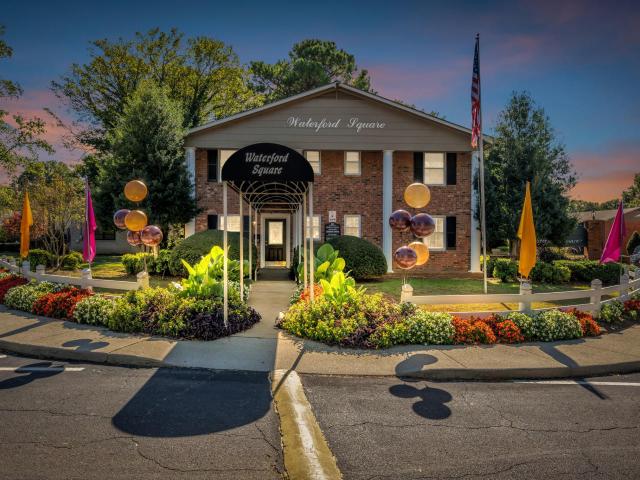 2 BR, 2 BA Apartment 201 Queensbury Dr SW Unit 0225 3, Huntsville, AL 35802
