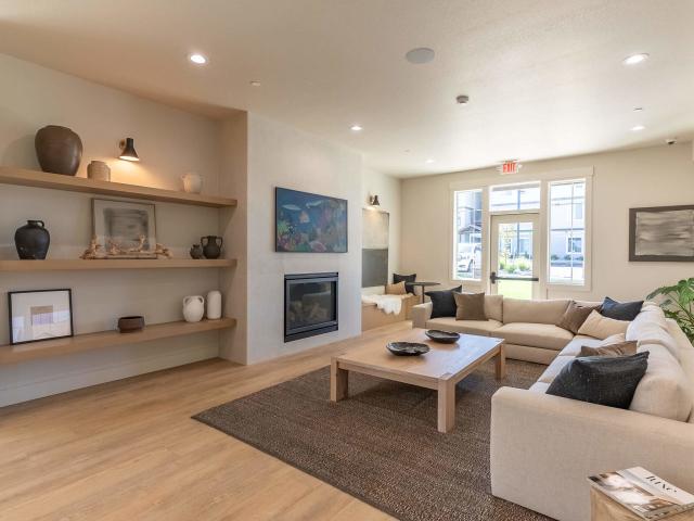 2 BR, 2 BA Apartment 201 S Leroy Avenue Unit D 302, Molalla, OR 97038