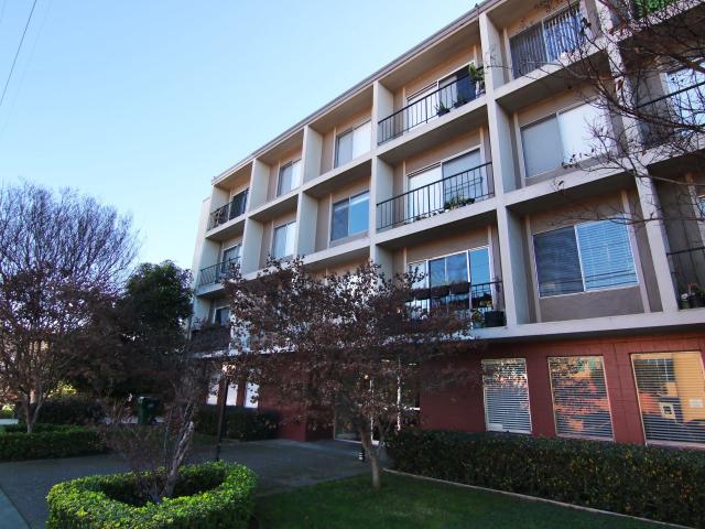 2 BR, 2 BA Apartment 2020 Santa Clara Avenue Unit 410, Alameda, CA 94501